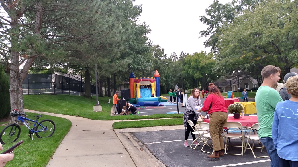 eNeighbors - Berkshire - Leawood, KS, 66209